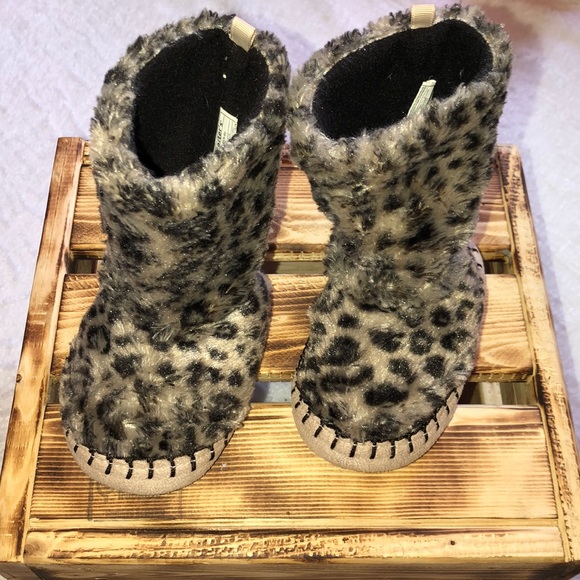 Shoes | Toddler 56 S Cheetah Slippers | Poshmark